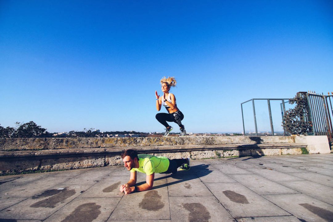 Fitness: Idées d'exercices pour s'entrainer à deux - Anne & Dubndidu